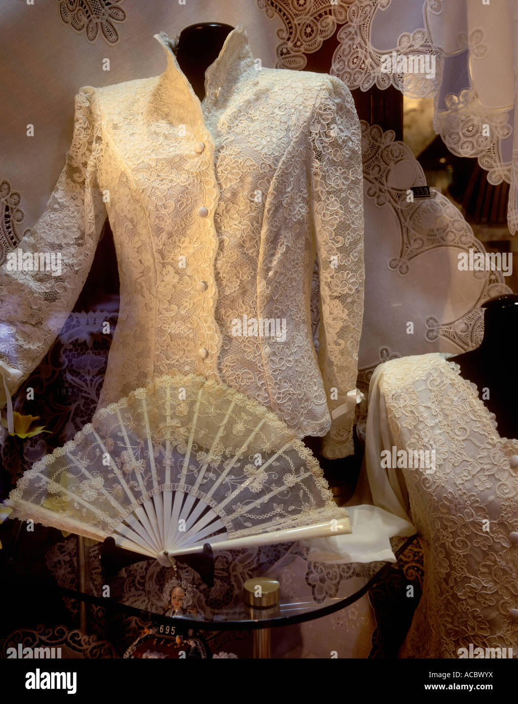 Lace shop brussels belgium hi-res stock photography and images - Alamy