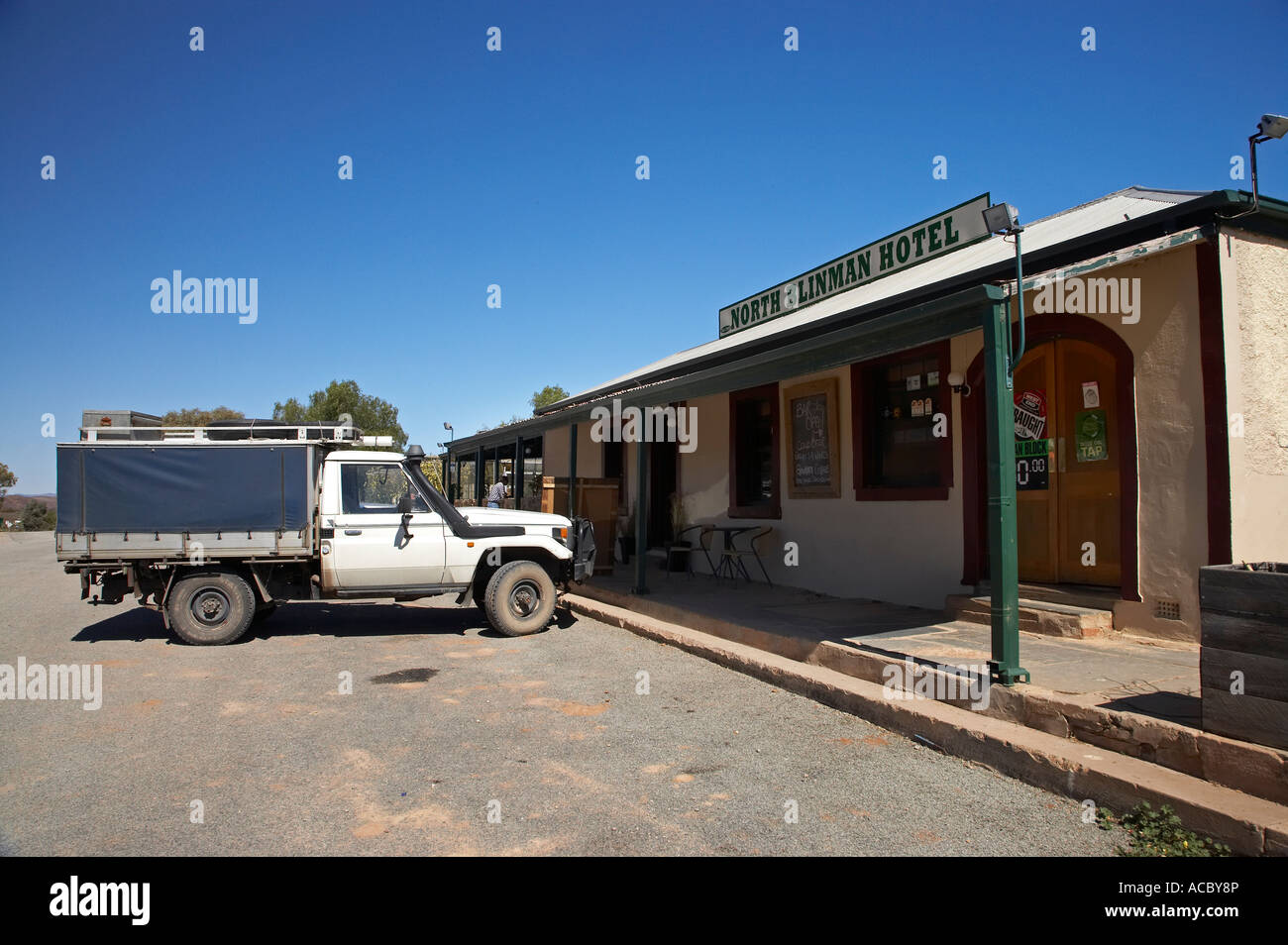 Australian landcruiser hi-res stock photography and images - Alamy