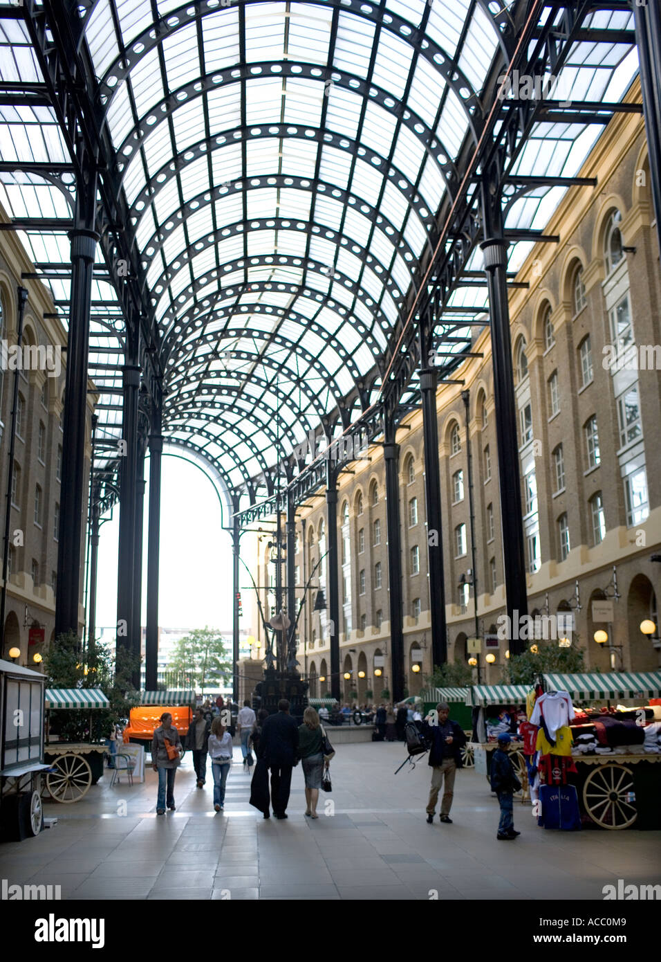 Galleria hi-res stock photography and images - Alamy