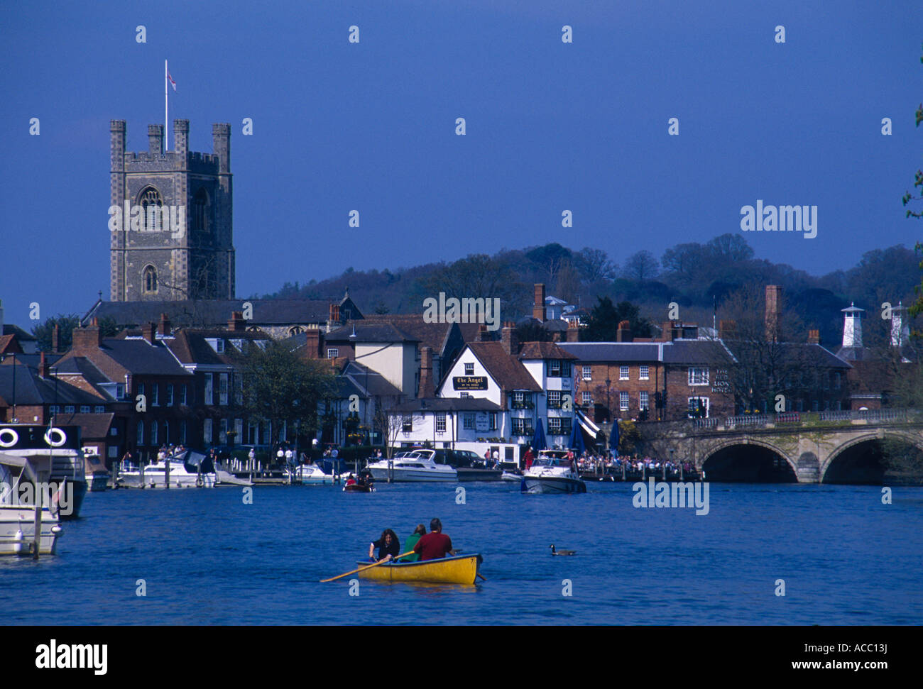 Henley-on-Thames river bridge and church tower Stock Photo - Alamy