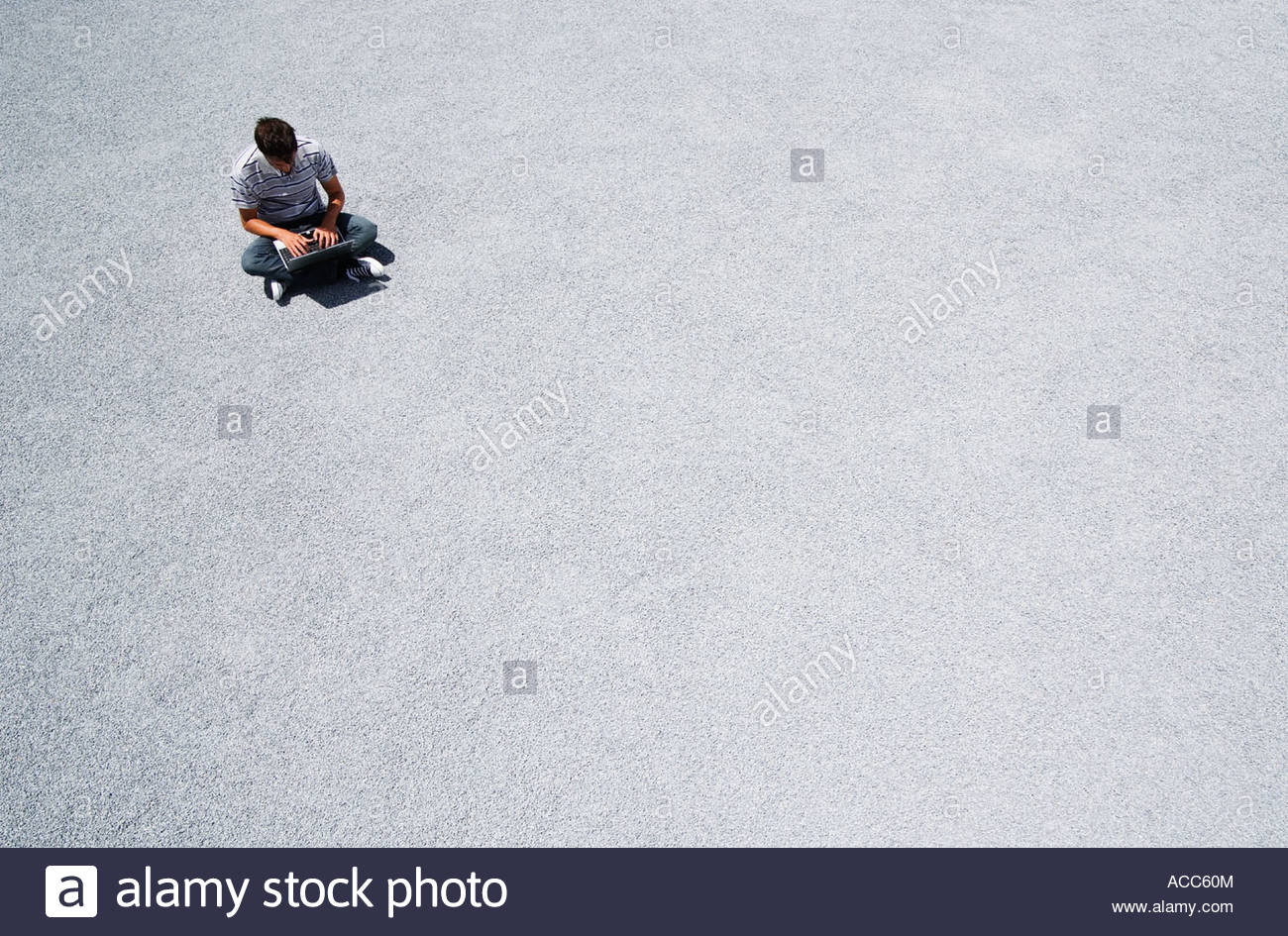 People Sitting On The Ground Stock Photos & People Sitting On The ...