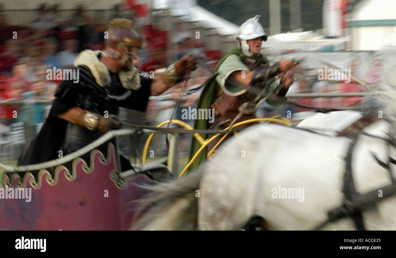 Roman chariot hi-res stock photography and images - Alamy