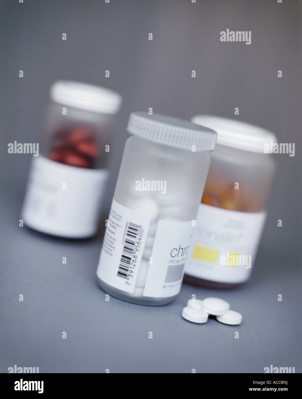 Jars for medicine hi-res stock photography and images - Alamy