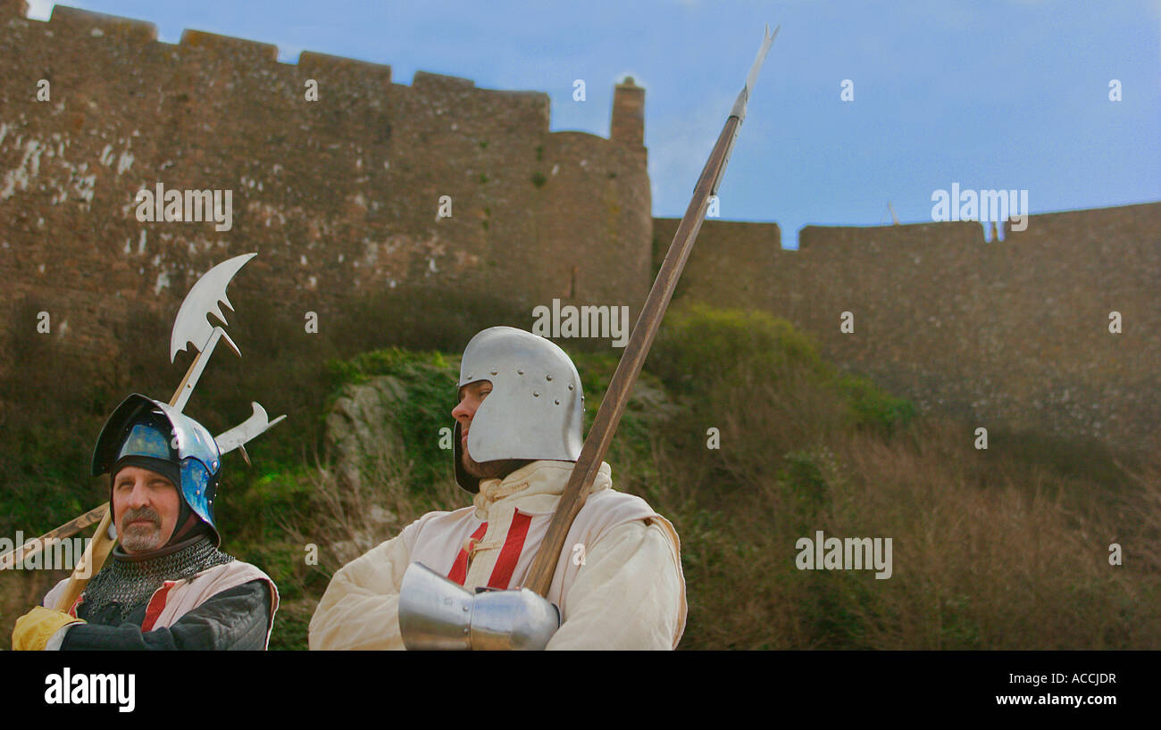 Men in 15th century guard costumes hi-res stock photography and images ...