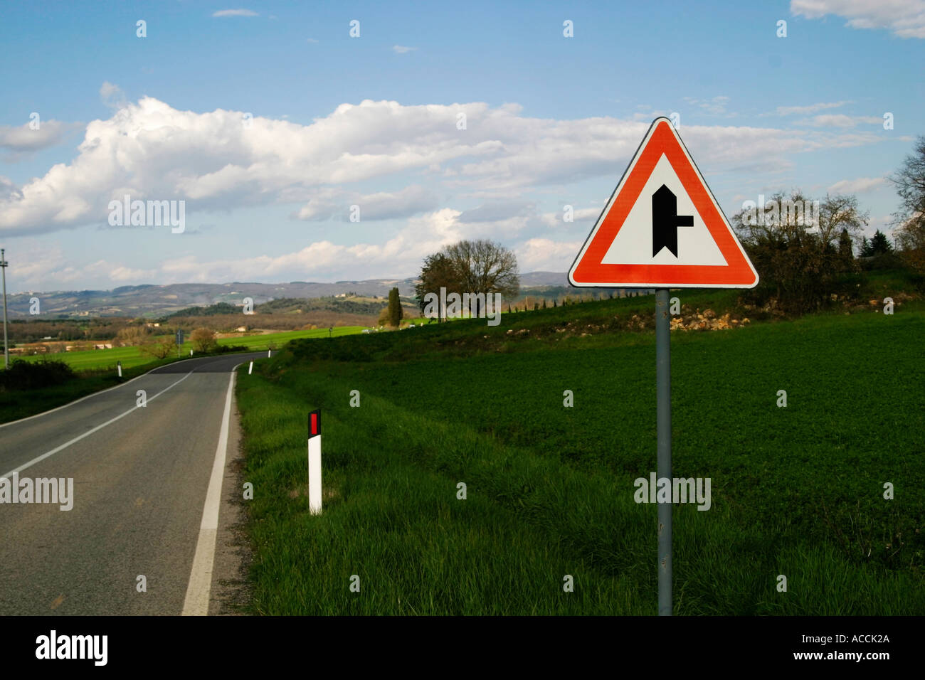 Winery road signs hi-res stock photography and images - Alamy