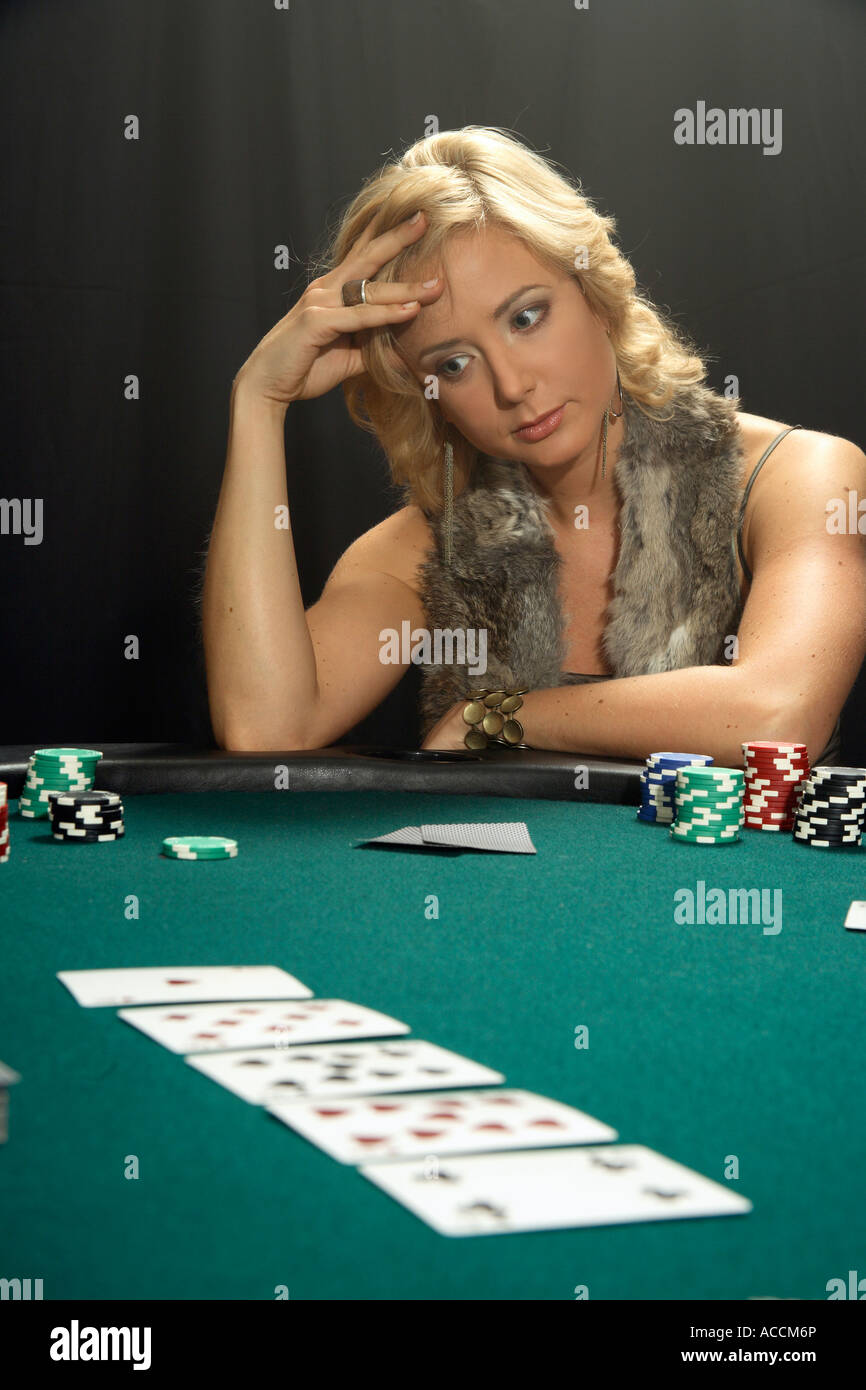 Playing poker hi-res stock photography and images - Alamy