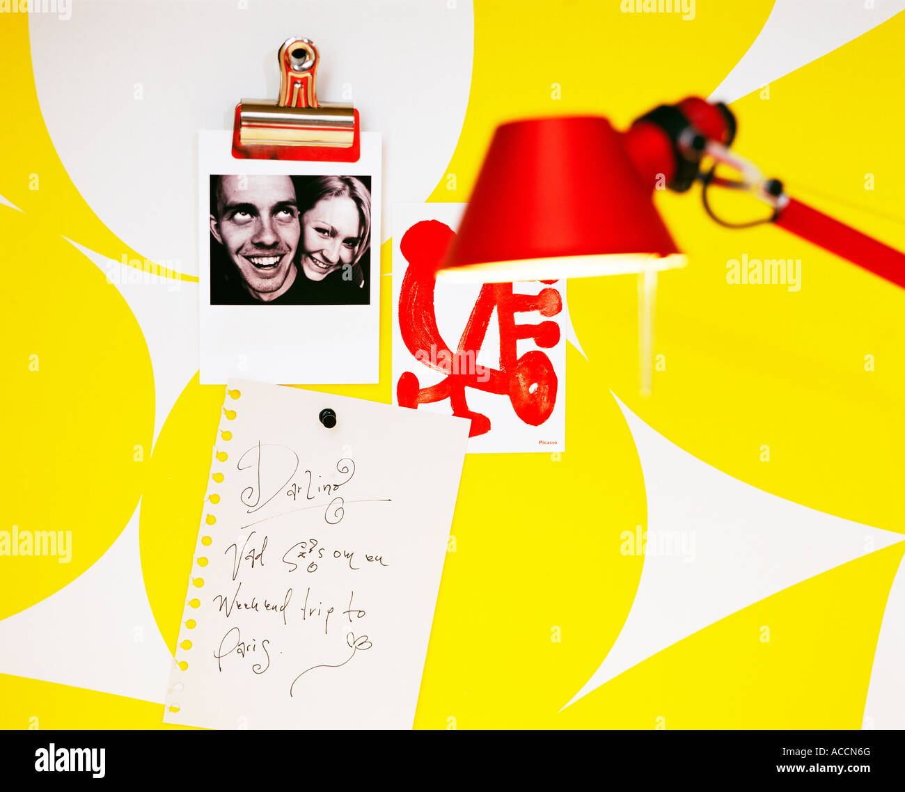 A photograph and a note on a notice board Stock Photo - Alamy