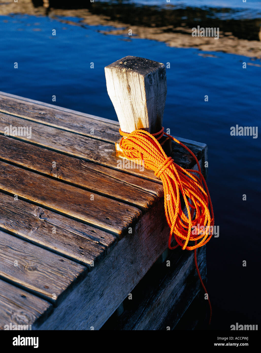 A rope on a boardwalk Stock Photo - Alamy