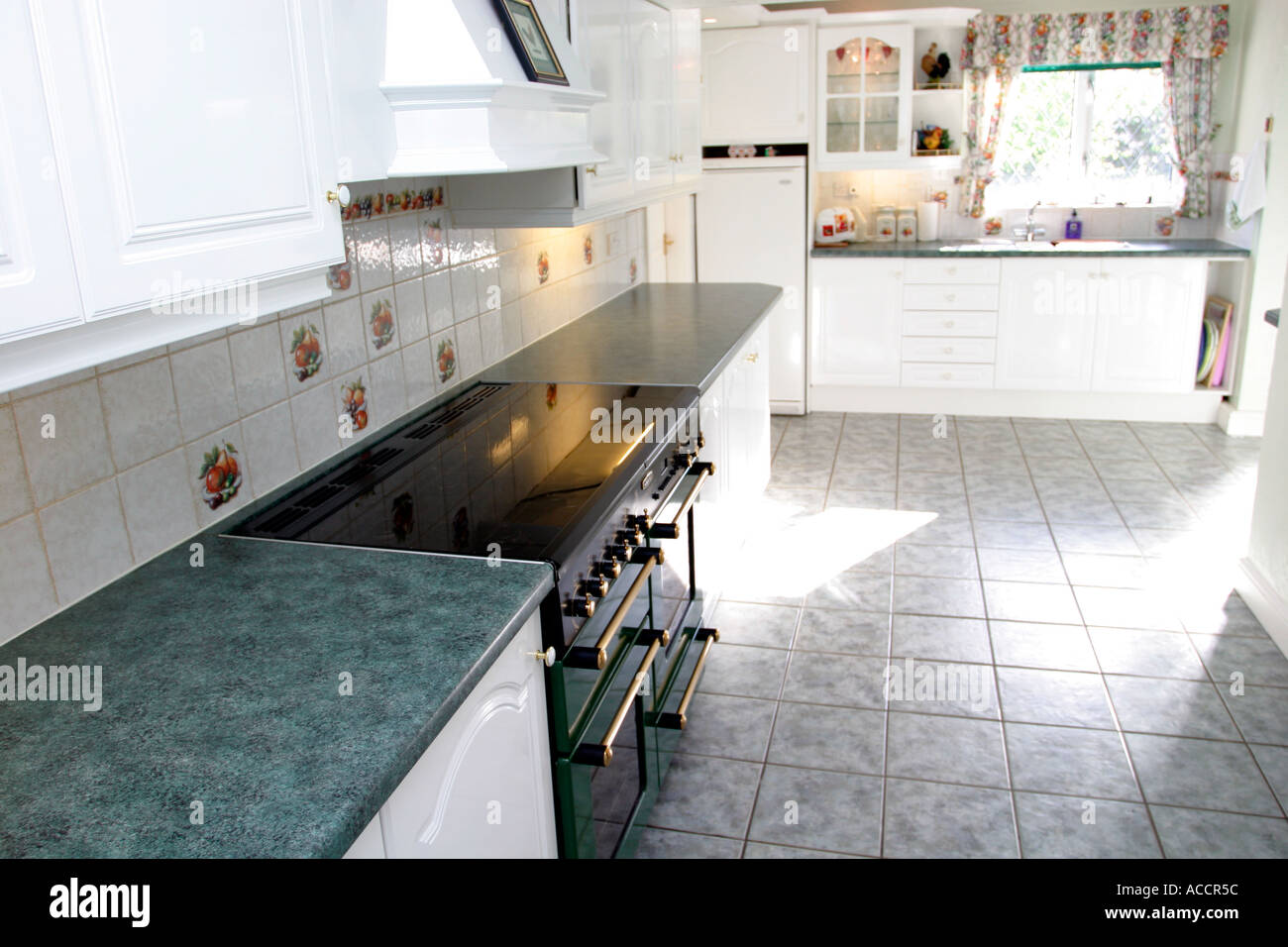 Mfi cabinet hi-res stock photography and images - Alamy