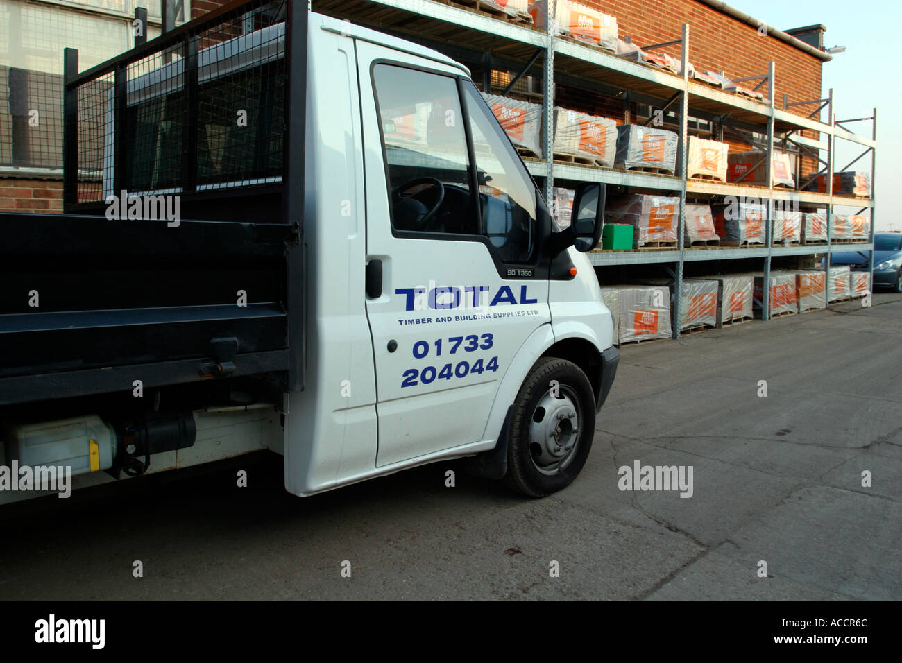 DIY builders merchant Stock Photo - Alamy
