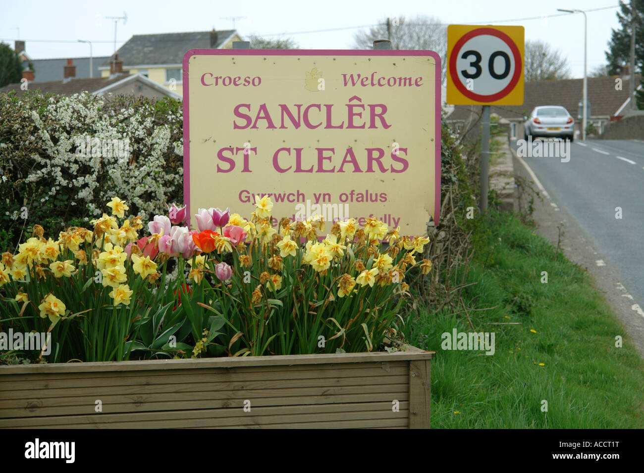 St clears wales hi-res stock photography and images - Alamy