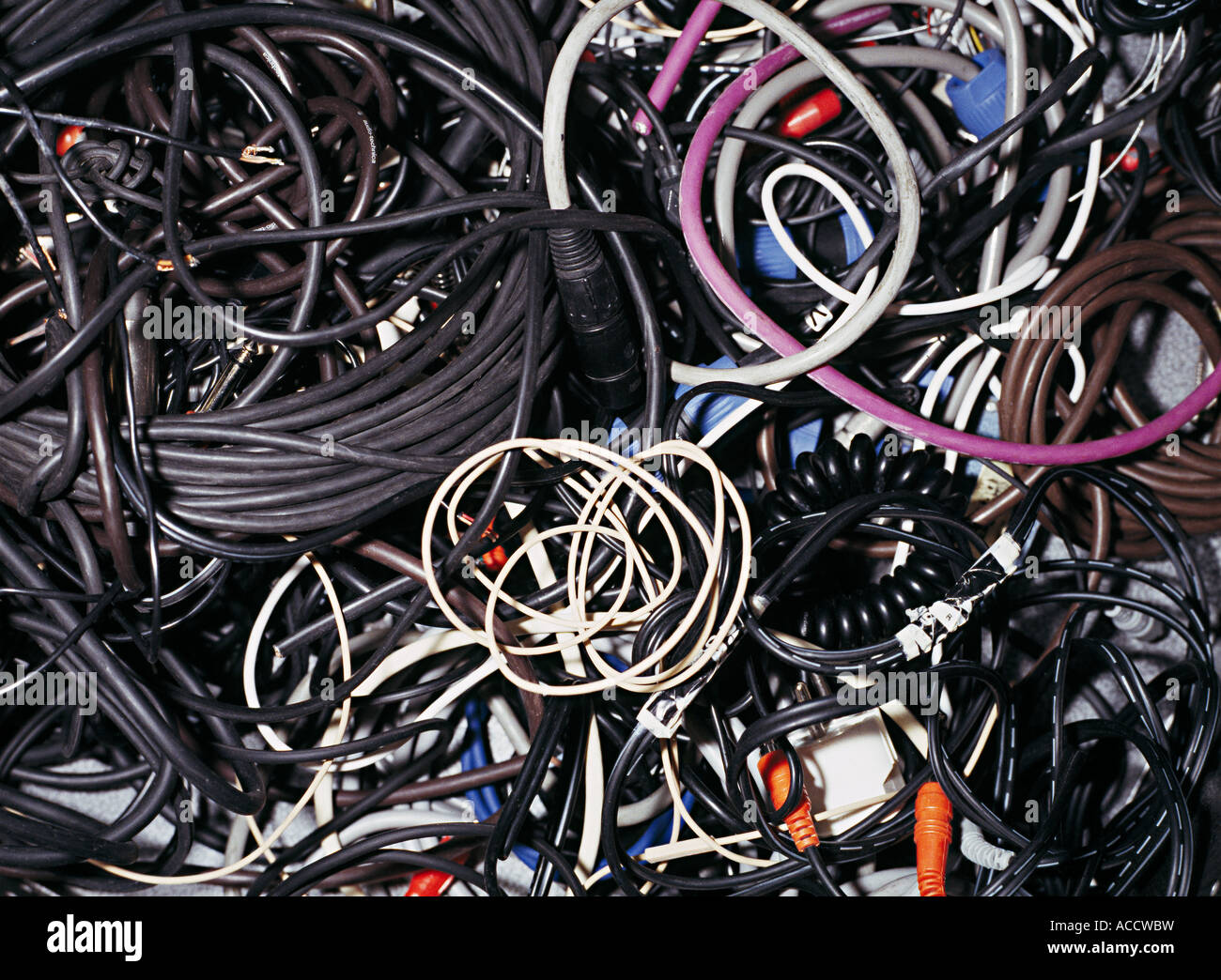 Tangled Cords High Resolution Stock Photography and Images - Alamy