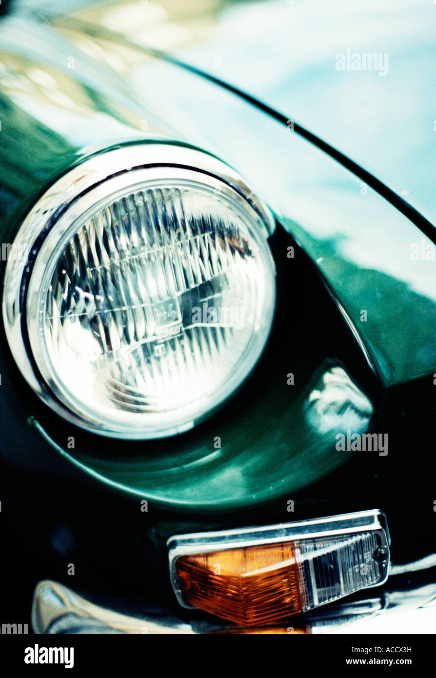 Mg headlight hi-res stock photography and images - Alamy