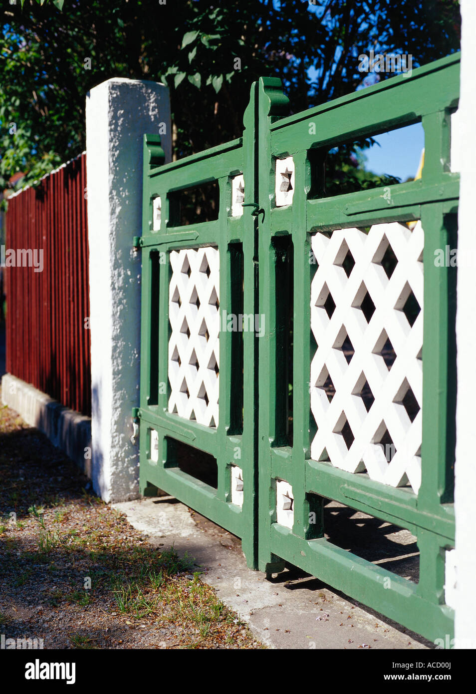 A closed gate Stock Photo - Alamy