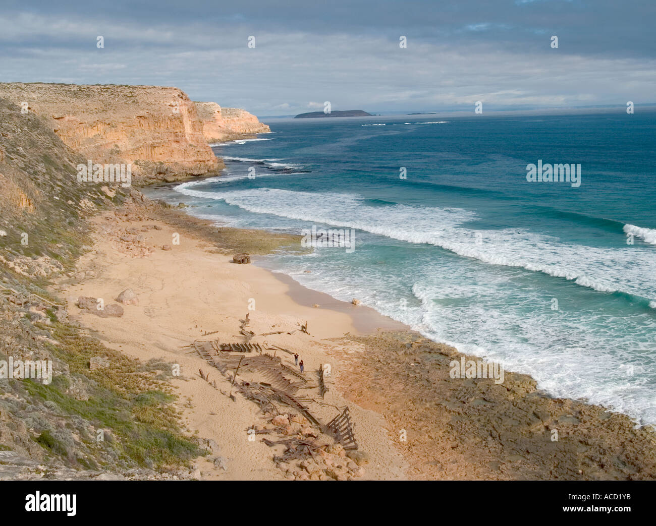 SHIP WRECK,ETHEL BEACH, INNES NATIONAL PARK, SOUTHERN YORKE PENINSULA ...