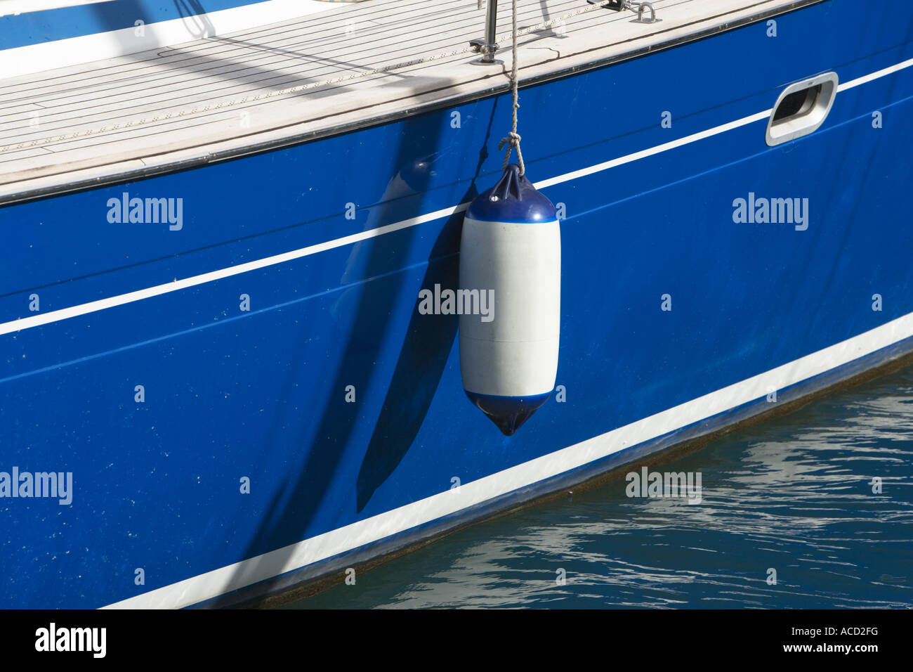 A fender on a sailing boat Stock Photo - Alamy