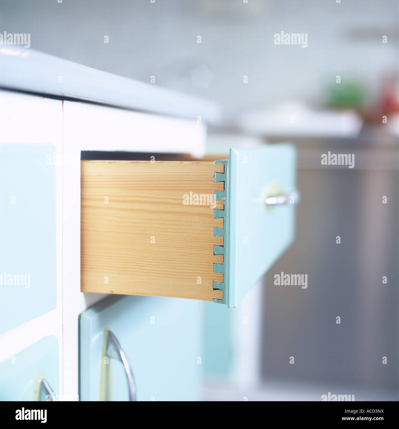 1950s kitchen hi-res stock photography and images - Alamy