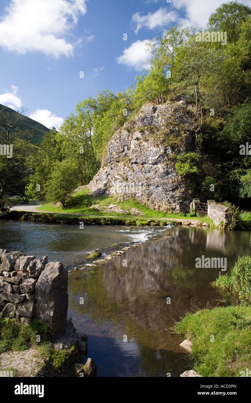 Dovedale Derbyshire National Park White Peak District River Dove Stock ...