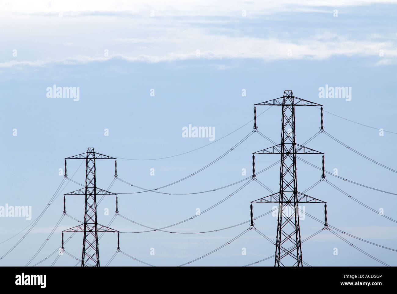 Electricity pylons fuel and energy industry hi-res stock photography ...