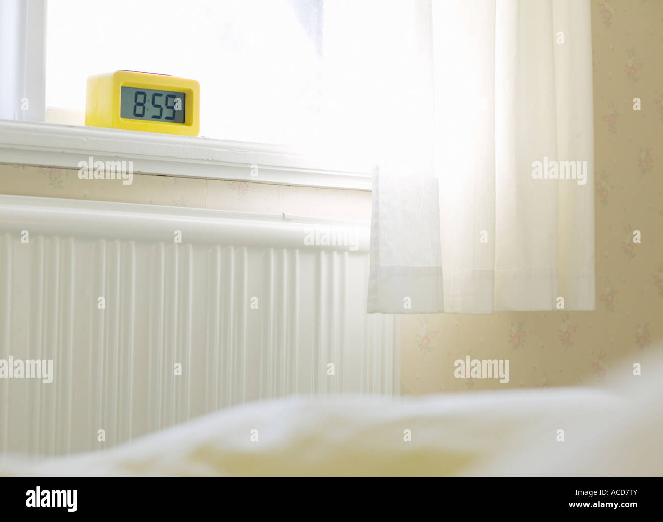 Image of a clock hi-res stock photography and images - Alamy