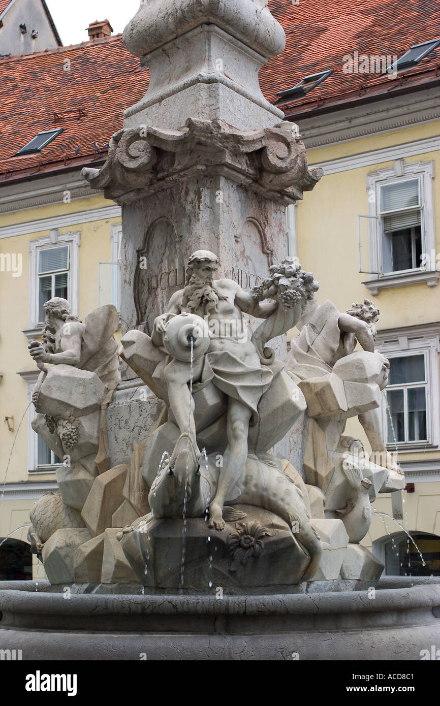 Robba brunnen hi-res stock photography and images - Alamy