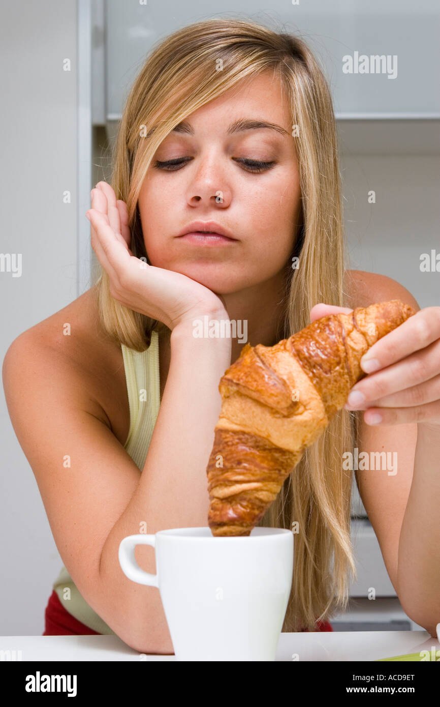 to have breakfast Stock Photo - Alamy