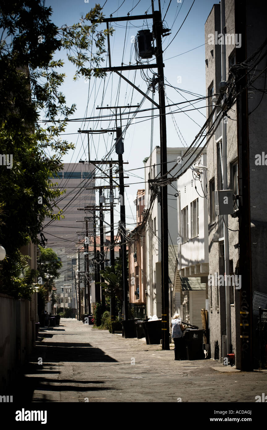 Alley wires telephone lines hi-res stock photography and images - Alamy