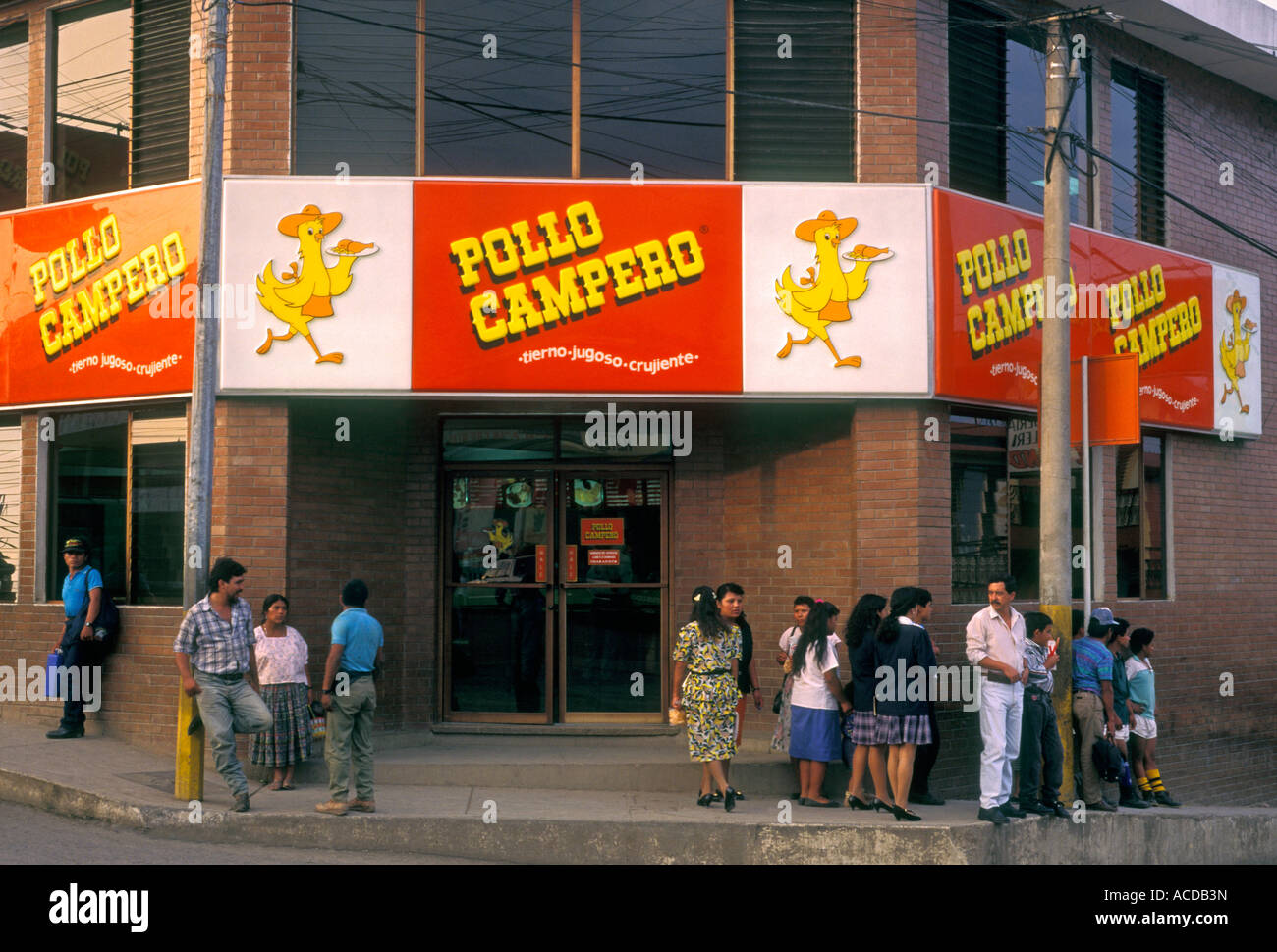 Pollo Campero, fast food restaurant, takeout, takeaway, selling chicken ...