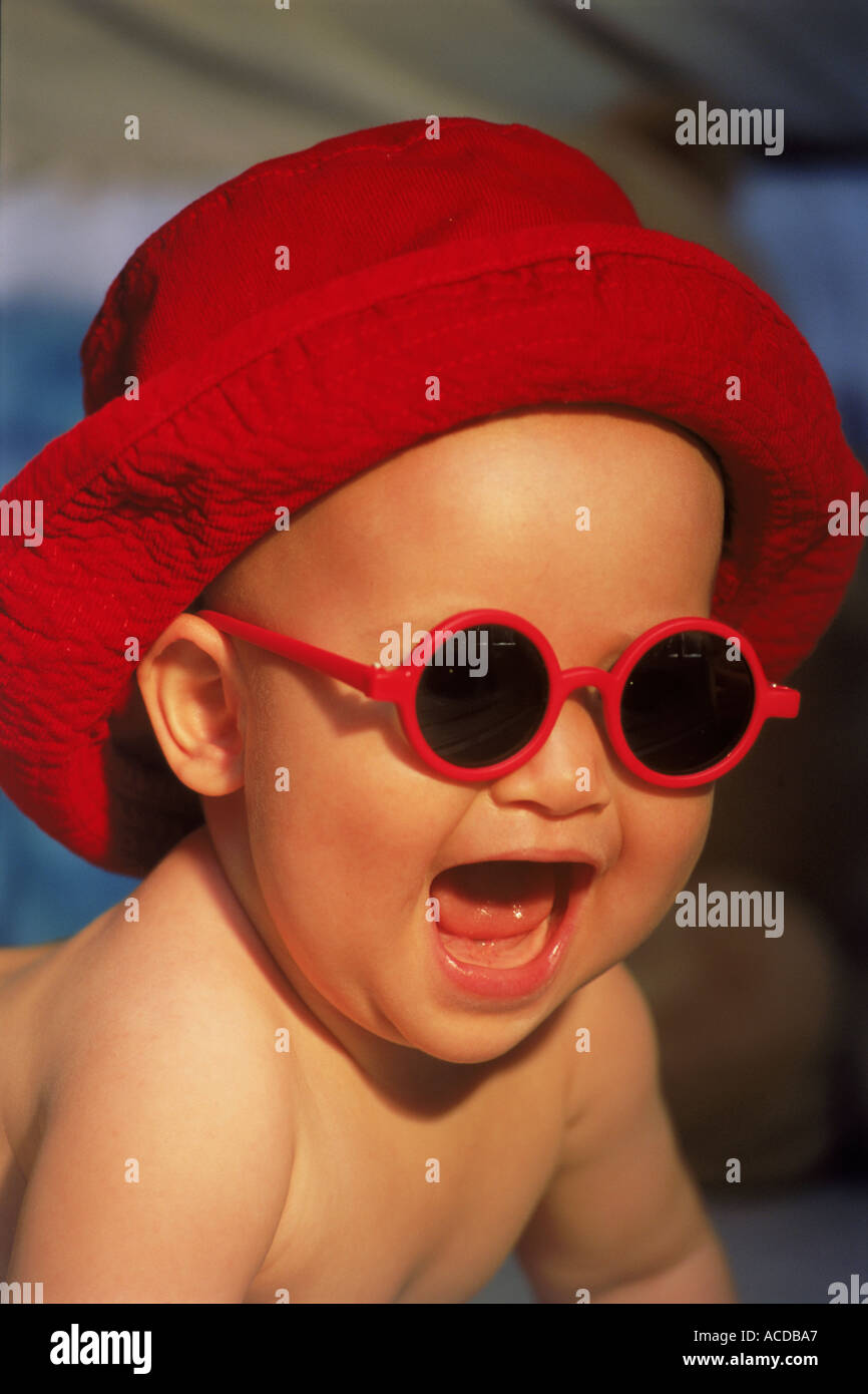 Funny child cap sunglasses hi-res stock photography and images - Alamy