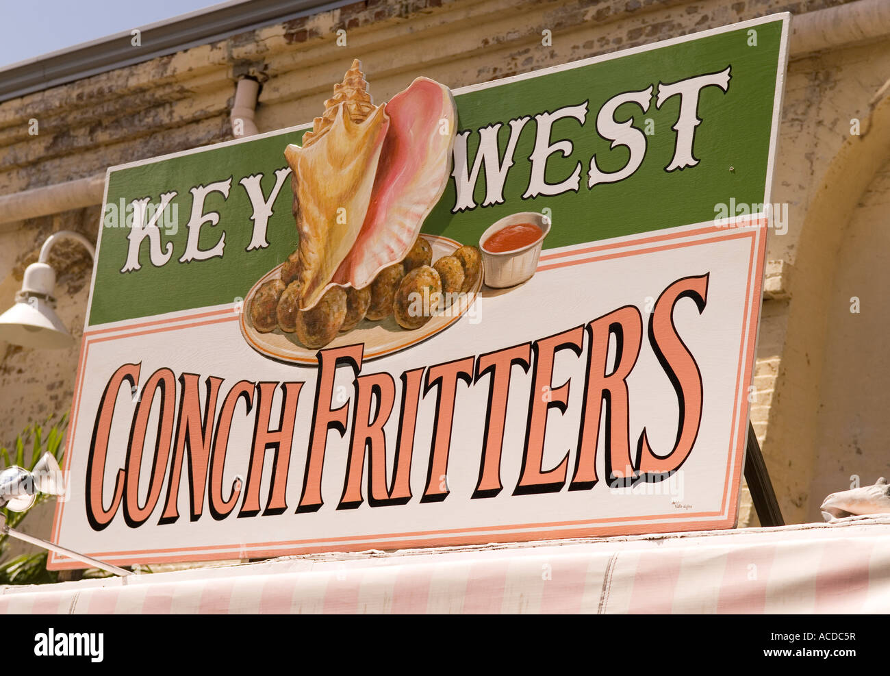 Conch fritters hi-res stock photography and images - Alamy