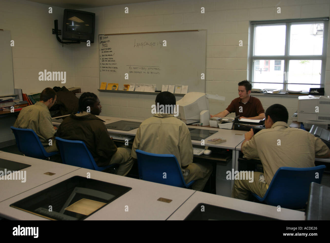 Youth prison classroom hi-res stock photography and images - Alamy