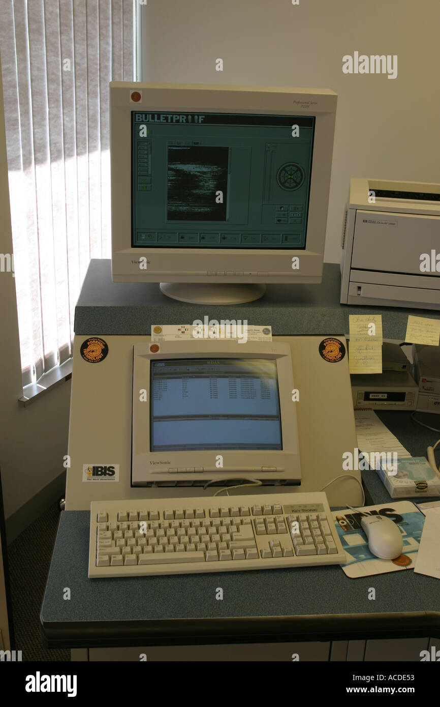 Nbin hi-res stock photography and images - Alamy