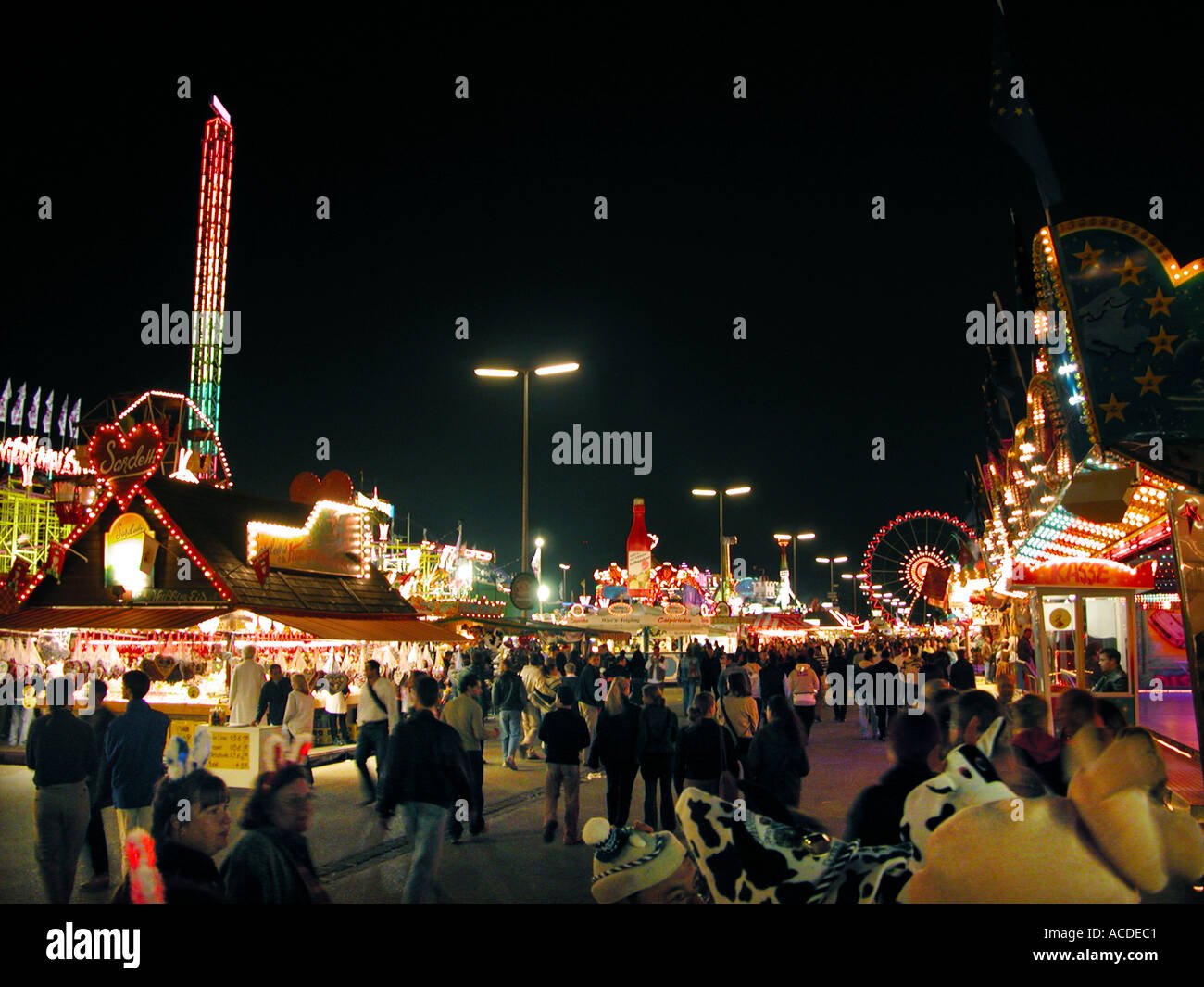 October fest munchen hi-res stock photography and images - Alamy