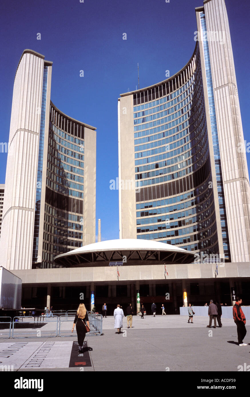 Toronto City Hall twin towers ontario canada Stock Photo - Alamy