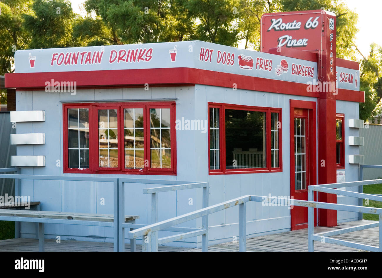 1950's american diner hi-res stock photography and images - Alamy