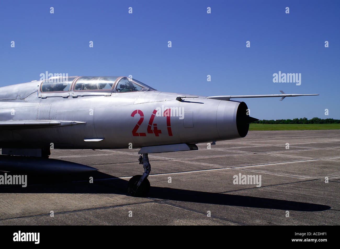 Old military aircraft hi-res stock photography and images - Alamy