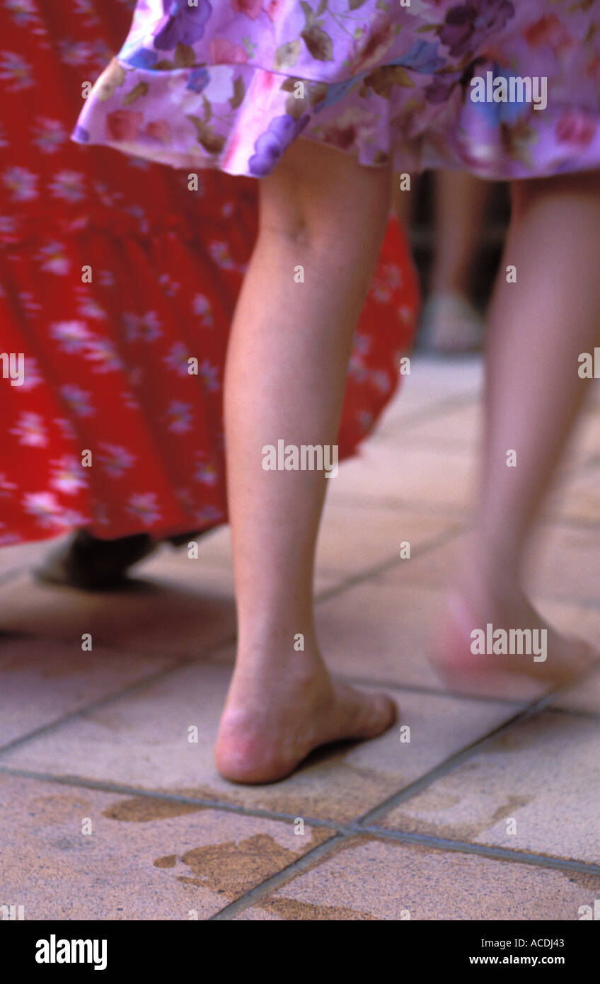 gypsy flamenco dancing Stock Photo - Alamy