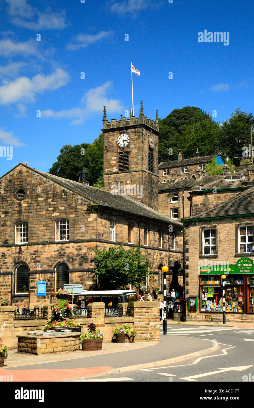 Uk yorkshire holmfirth holme village hi-res stock photography and ...