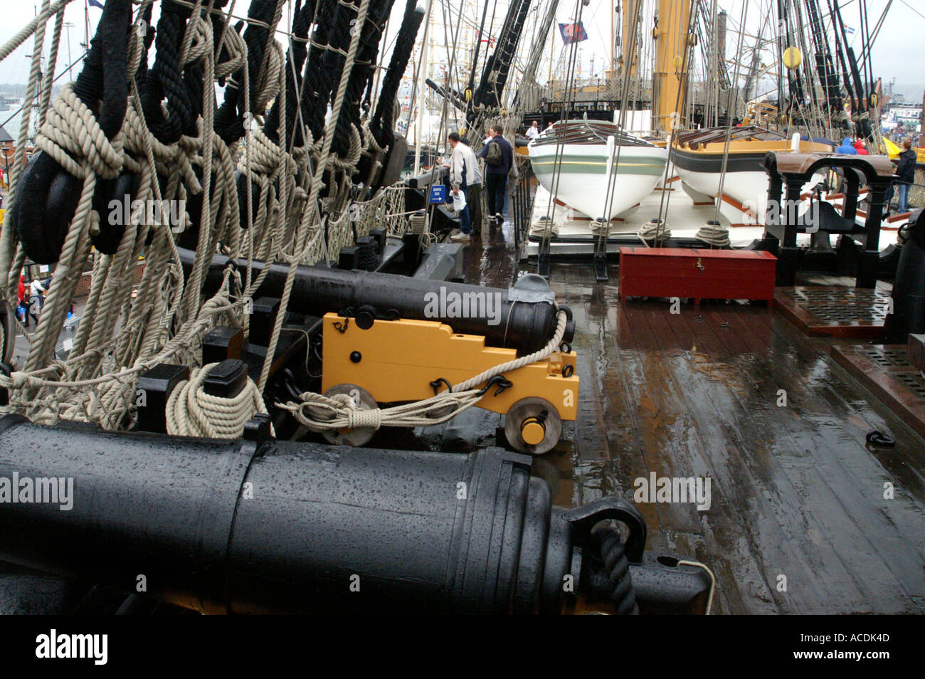 Canon on Top gun deck of HMS Victory Royal Naval base Portsmouth ...