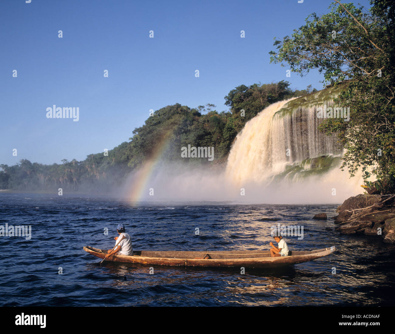 Waterfalls in canaima hi-res stock photography and images - Alamy