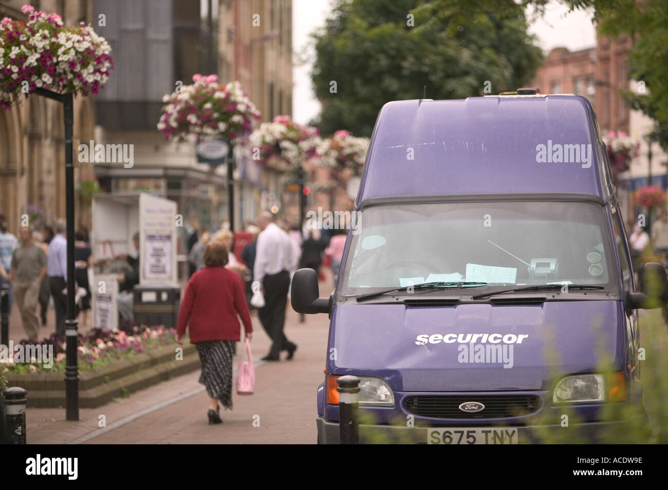 Securicor van hi-res stock photography and images - Alamy