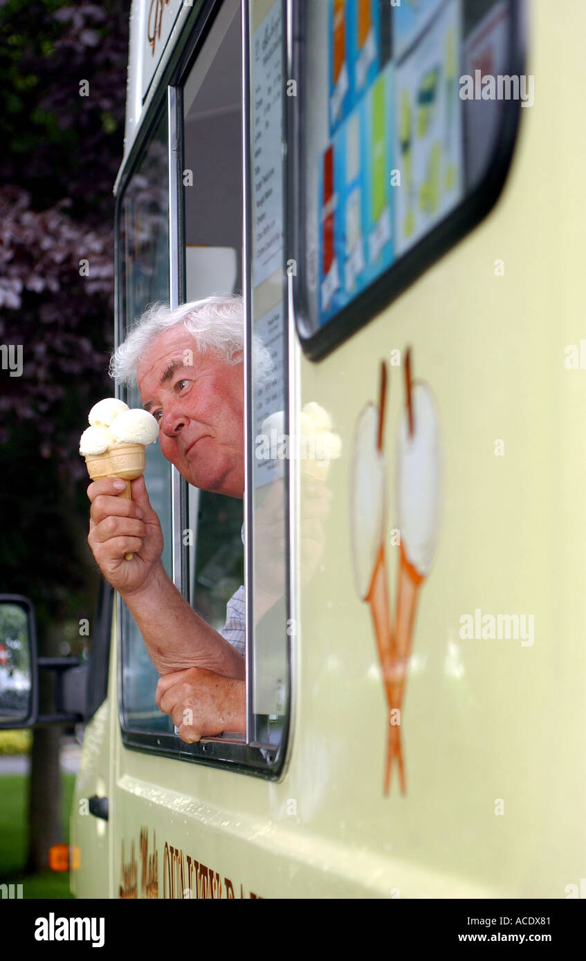 David Shepherd Cricket Umpire High Resolution Stock Photography and ...