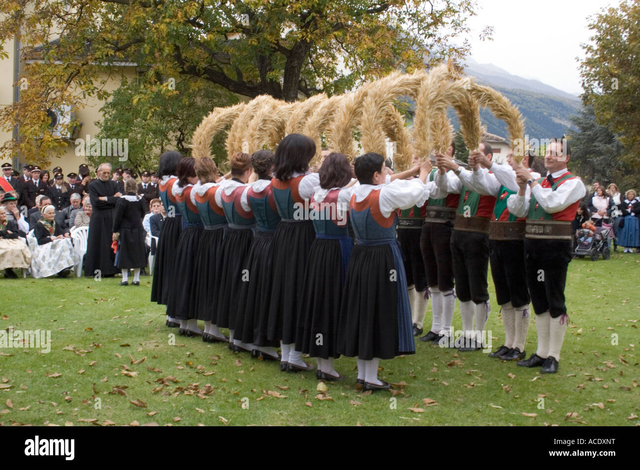 Tyrolean dance hi-res stock photography and images - Alamy