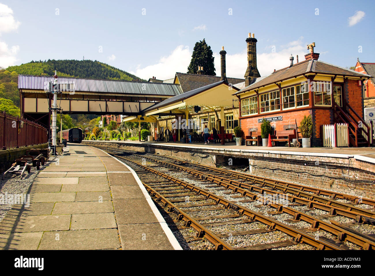 Llangollen Station North Wales United Kingdom Stock Photo - Alamy