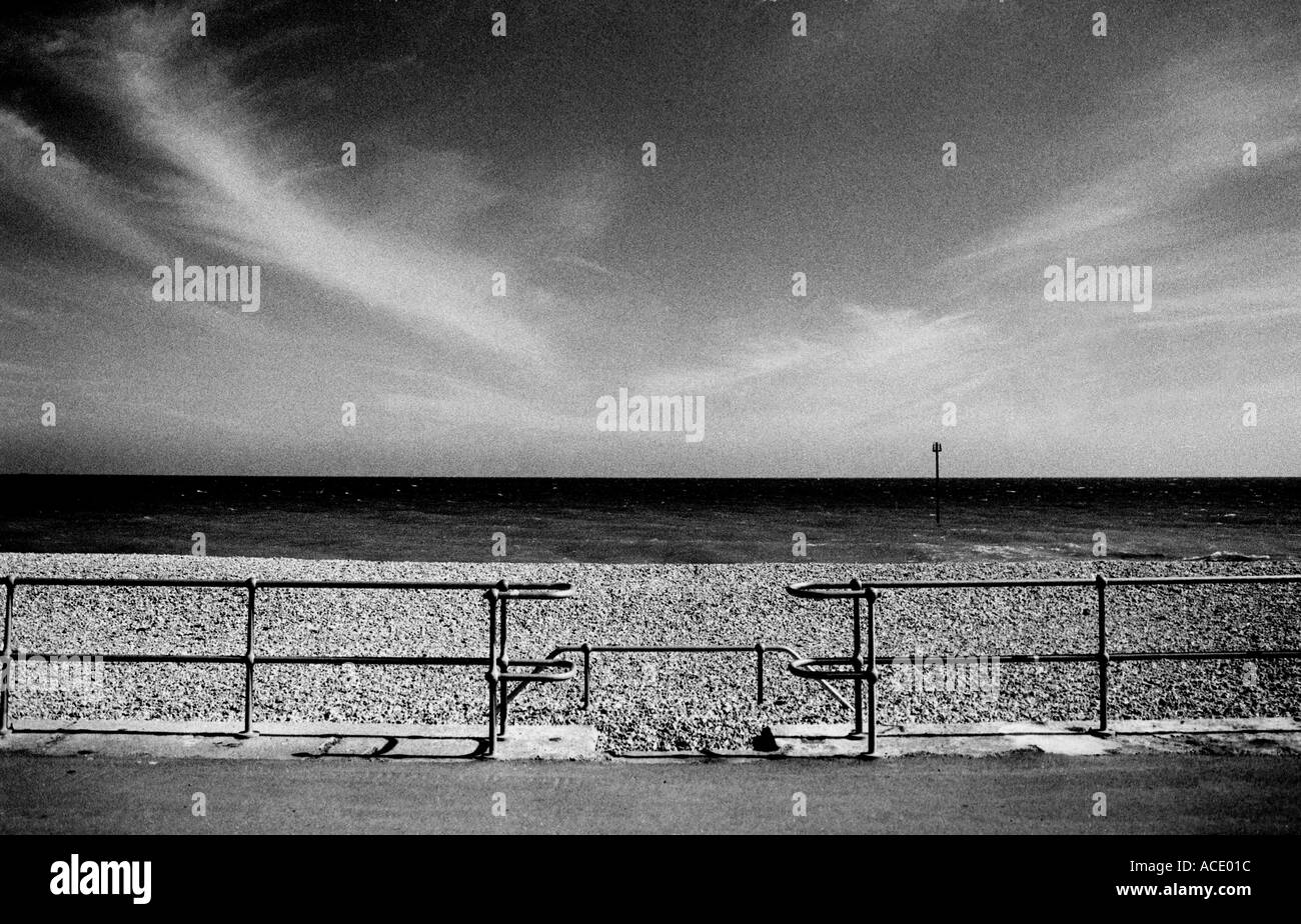 beach and promenade Stock Photo - Alamy