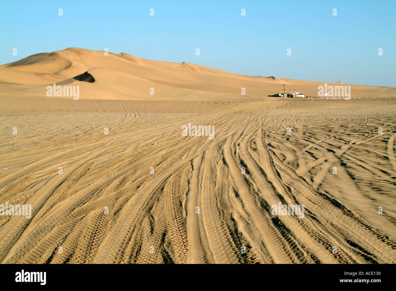 Sand Dunes Tyre Tracks Namib Desert Namibia Stock Photo - Alamy