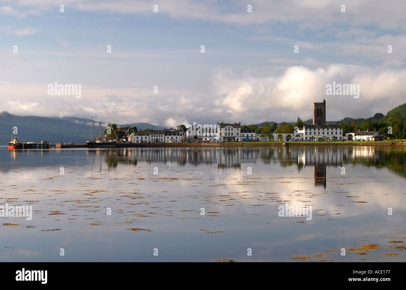 Inveraray Panoramic Loch Fyne Stock Photo - Alamy