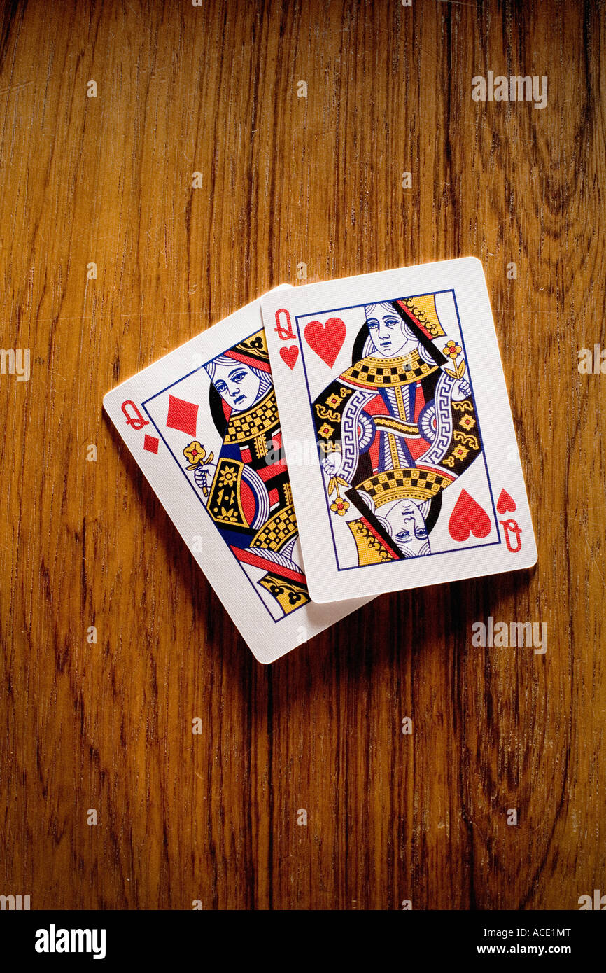 Pair of queens hi-res stock photography and images - Alamy