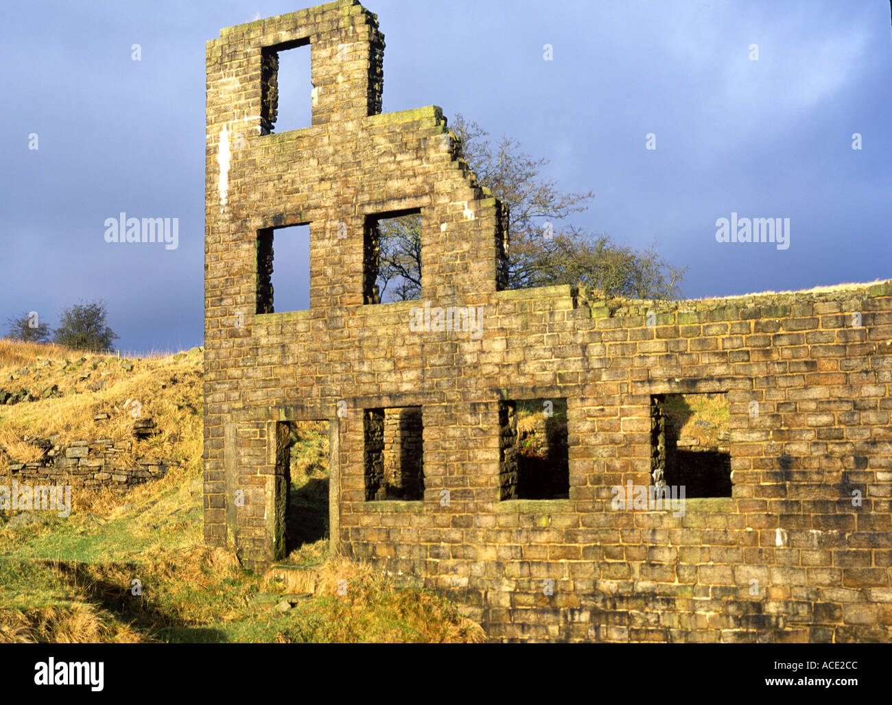 Derelict C18th Mill on the moors near Rochdale Stock Photo - Alamy