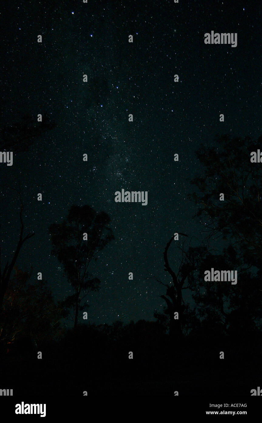 Southern Cross and Milky Way Stock Photo - Alamy